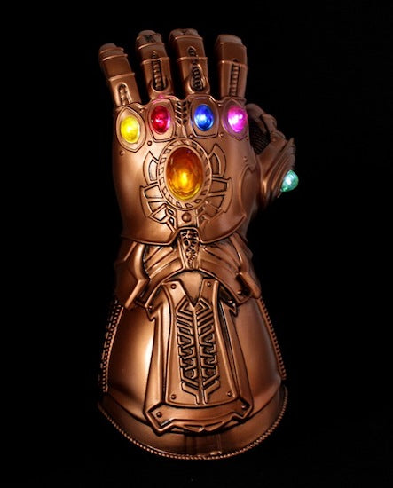 Deluxe Avengers: Endgame Thanos Infinity Gauntlet Light Up Halloween C ...